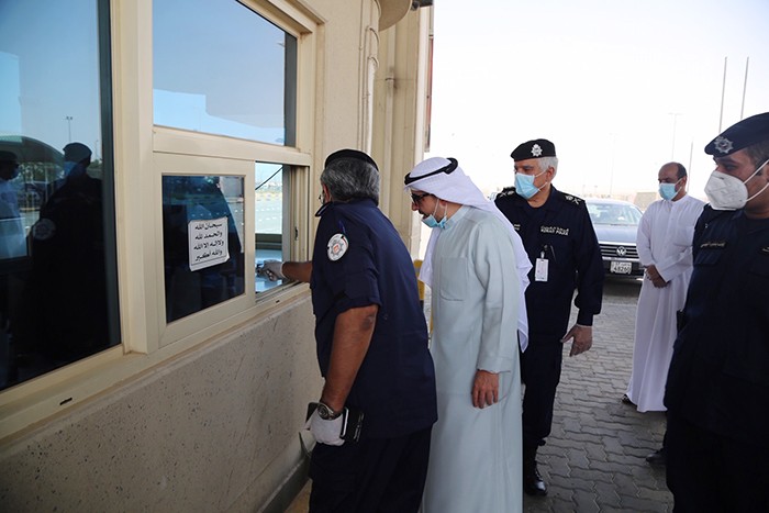 Kuwait FM inspects measures for citizens returning home via land ...